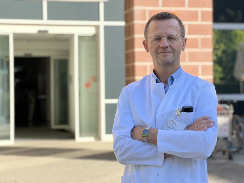 Neuer Chefarzt der Klinik für Orthopädie und Unfallchirurgie / Spezielle Unfallchirurgie und ...